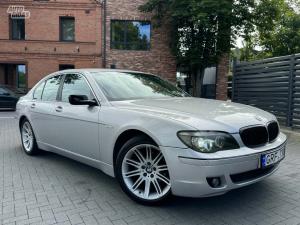 Pelēks BMW 730 2003 Panevēža, ar dzinēja tilpumu 3.00 L un nobraukumu 0 tūkst. km par 2500 €, foto 5 vietnē AUTOMOTO.COM.LV