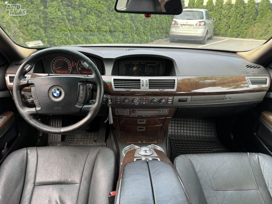 Grey BMW 730 2003 in Panevezys, with an engine capacity of 3.00 L and mileage of 0 thousand km for 2500 €, photo 14 on AUTOMOTO.COM.LV