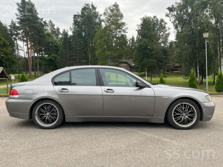 Pelēks BMW 730 2003 Gulbene, ar dzinēja tilpumu 3.00 L un nobraukumu 559 tūkst. km par 2850 €, foto 3 vietnē AUTOMOTO.COM.LV