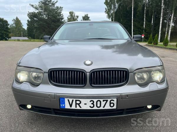 Grey BMW 730 2003 in Gulbene, with an engine capacity of 3.00 L and mileage of 559 thousand km for 2850 €, photo 8 on AUTOMOTO.COM.LV