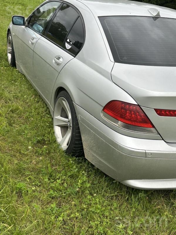 Pelēks BMW 730 2003 Aizkraukle, ar dzinēja tilpumu 3.00 L un nobraukumu 446 tūkst. km par 4050 €, foto 5 vietnē AUTOMOTO.COM.LV