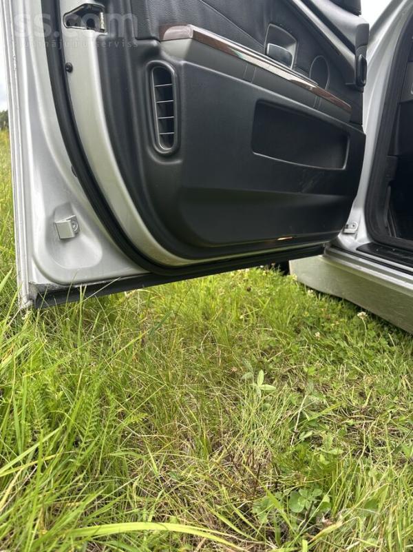 Pelēks BMW 730 2003 Aizkraukle, ar dzinēja tilpumu 3.00 L un nobraukumu 446 tūkst. km par 4050 €, foto 7 vietnē AUTOMOTO.COM.LV
