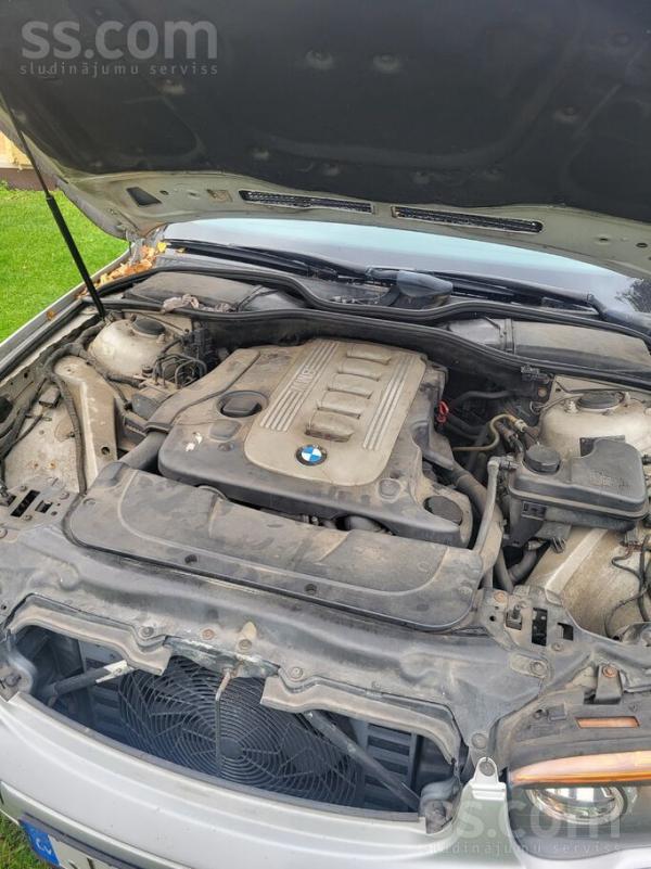 BMW 730 2003 Rīga vietnē Pelēks BMW 730 2003 Rīga, ar dzinēja tilpumu 3.00 L un nobraukumu 430 tūkst. km par 2300 €, foto 11 vietnē AUTOMOTO.COM.LV
