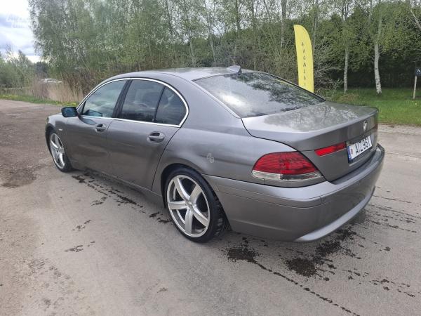 Pelēks BMW 730 2004 Kretinga, ar dzinēja tilpumu 3.00 L un nobraukumu 347 tūkst. km par 2450 €, foto 7 vietnē AUTOMOTO.COM.LV