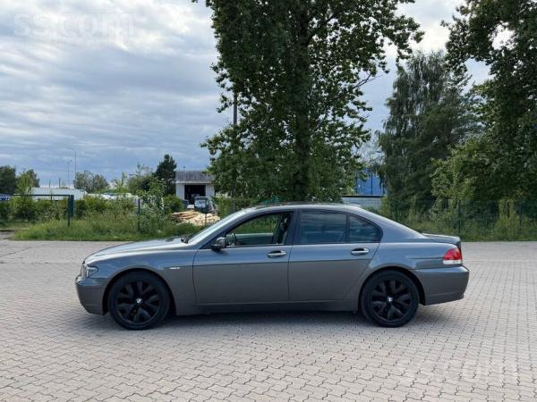 Pelēks BMW 730 2004 Rīga, ar dzinēja tilpumu 3.00 L un nobraukumu 0 tūkst. km par 4250 €, foto 9 vietnē AUTOMOTO.COM.LV
