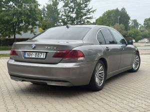 Grey BMW 730 2004 in Riga, with an engine capacity of 3.00 L and mileage of 510 thousand km for 2500 €, photo 5 on AUTOMOTO.COM.LV