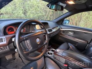 Grey BMW 730 2004 in Riga, with an engine capacity of 3.00 L and mileage of 510 thousand km for 2500 €, photo 6 on AUTOMOTO.COM.LV