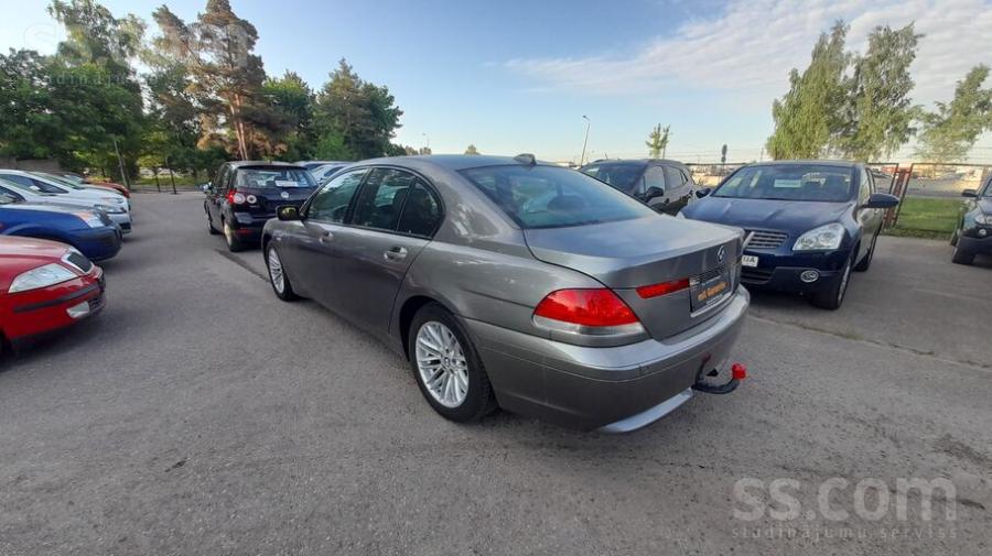 Pelēks BMW 730 2004 Rīga, ar dzinēja tilpumu 3.00 L un nobraukumu 298 tūkst. km par 4000 €, foto 10 vietnē AUTOMOTO.COM.LV