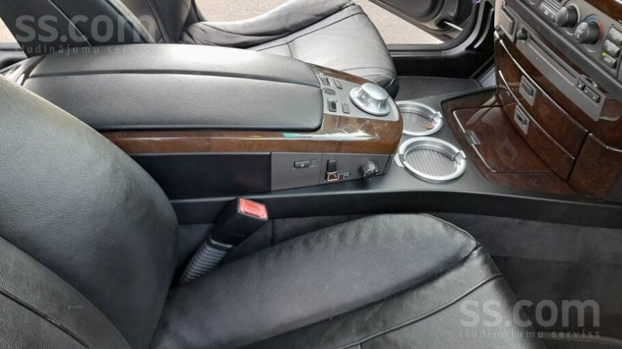 Pelēks BMW 730 2004 Rīga, ar dzinēja tilpumu 3.00 L un nobraukumu 298 tūkst. km par 4000 €, foto 30 vietnē AUTOMOTO.COM.LV