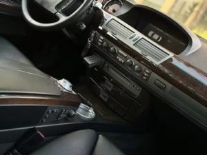 Grey BMW 730 2004 in Jurmala, with an engine capacity of 3.00 L and mileage of 347 thousand km for 2990 €, photo 13 on AUTOMOTO.COM.LV