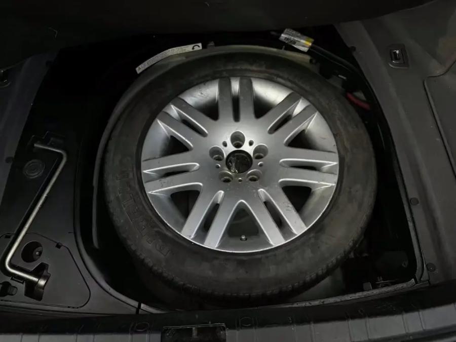 Grey BMW 730 2004 in Jurmala, with an engine capacity of 3.00 L and mileage of 347 thousand km for 2990 €, photo 23 on AUTOMOTO.COM.LV