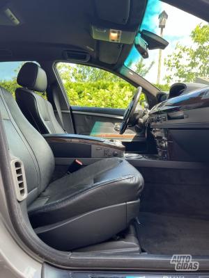 Pelēks BMW 730 2004 Kauņa, ar dzinēja tilpumu 3.00 L un nobraukumu 422 tūkst. km par 1999 €, foto 12 vietnē AUTOMOTO.COM.LV