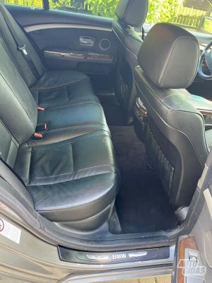 Pelēks BMW 730 2004 Kauņa, ar dzinēja tilpumu 3.00 L un nobraukumu 422 tūkst. km par 1999 €, foto 13 vietnē AUTOMOTO.COM.LV