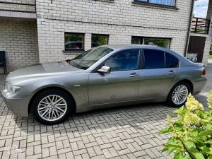 Grey BMW 730 2004 in Kaunas, with an engine capacity of 3.00 L and mileage of 422 thousand km for 1999 €, photo 5 on AUTOMOTO.COM.LV