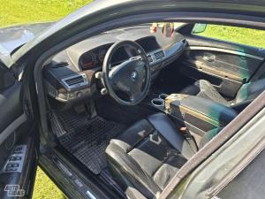 Pelēks BMW 730 2004 Utena, ar dzinēja tilpumu 3.00 L un nobraukumu 270 tūkst. km par 1800 €, foto 9 vietnē AUTOMOTO.COM.LV