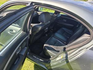 Pelēks BMW 730 2004 Utena, ar dzinēja tilpumu 3.00 L un nobraukumu 270 tūkst. km par 1800 €, foto 10 vietnē AUTOMOTO.COM.LV