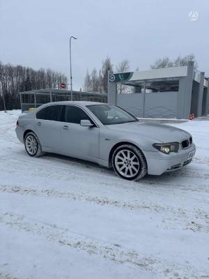 Pelēks BMW 730 2005 Naujoji Akmenė, ar dzinēja tilpumu 2.99 L un nobraukumu 355 tūkst. km par 2450 €, foto 3 vietnē AUTOMOTO.COM.LV