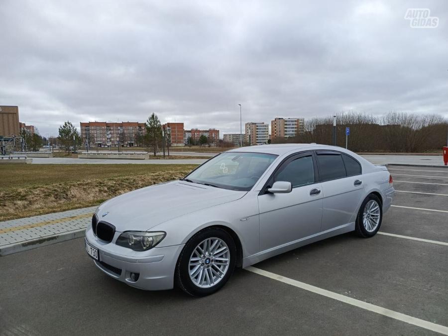 Grey BMW 730 2005 in Klaipeda, with an engine capacity of 3.00 L and mileage of 420 thousand km for 3900 €, photo 2 on AUTOMOTO.COM.LV