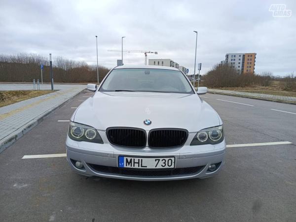Grey BMW 730 2005 in Klaipeda, with an engine capacity of 3.00 L and mileage of 420 thousand km for 3900 €, photo 7 on AUTOMOTO.COM.LV