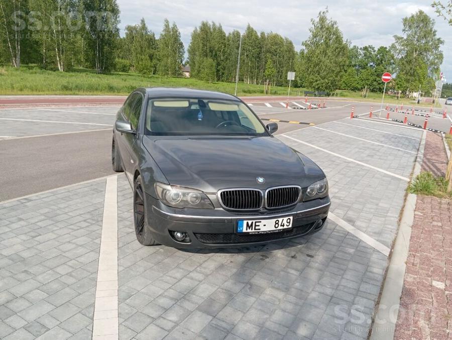 Pelēks BMW 730 2005 Jelgava, ar dzinēja tilpumu 3.00 L un nobraukumu 442 tūkst. km par 3700 €, foto 4 vietnē AUTOMOTO.COM.LV