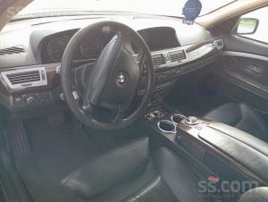 Pelēks BMW 730 2005 Jelgava, ar dzinēja tilpumu 3.00 L un nobraukumu 442 tūkst. km par 3700 €, foto 6 vietnē AUTOMOTO.COM.LV