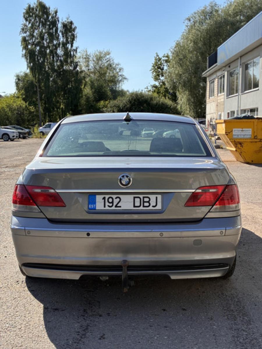 Grey BMW 730 2005 in Tallinn, with an engine capacity of 0.00 L and mileage of 401 thousand km for 4500 €, photo 6 on AUTOMOTO.COM.LV