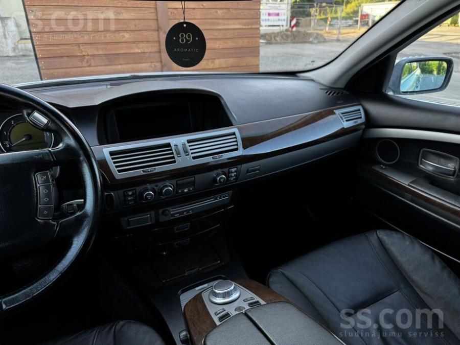 Pelēks BMW 730 2005 Daugavpils, ar dzinēja tilpumu 3.00 L un nobraukumu 0 tūkst. km par 3850 €, foto 5 vietnē AUTOMOTO.COM.LV