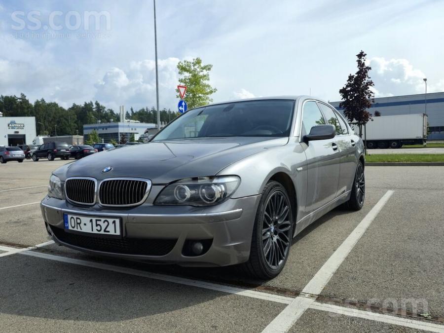 Grey BMW 730 2005 in Riga, with an engine capacity of 3.00 L and mileage of 408 thousand km for 5900 €, photo 1 on AUTOMOTO.COM.LV
