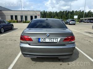 Grey BMW 730 2005 in Riga, with an engine capacity of 3.00 L and mileage of 408 thousand km for 5900 €, photo 5 on AUTOMOTO.COM.LV