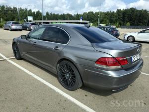 Grey BMW 730 2005 in Riga, with an engine capacity of 3.00 L and mileage of 408 thousand km for 5900 €, photo 6 on AUTOMOTO.COM.LV