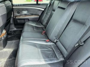 Grey BMW 730 2005 in Riga, with an engine capacity of 3.00 L and mileage of 408 thousand km for 5900 €, photo 8 on AUTOMOTO.COM.LV