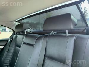 Grey BMW 730 2005 in Riga, with an engine capacity of 3.00 L and mileage of 408 thousand km for 5900 €, photo 9 on AUTOMOTO.COM.LV