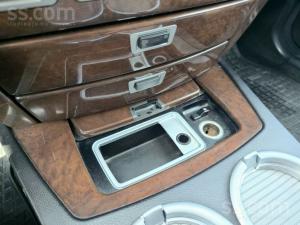 Grey BMW 730 2005 in Riga, with an engine capacity of 3.00 L and mileage of 408 thousand km for 5900 €, photo 16 on AUTOMOTO.COM.LV