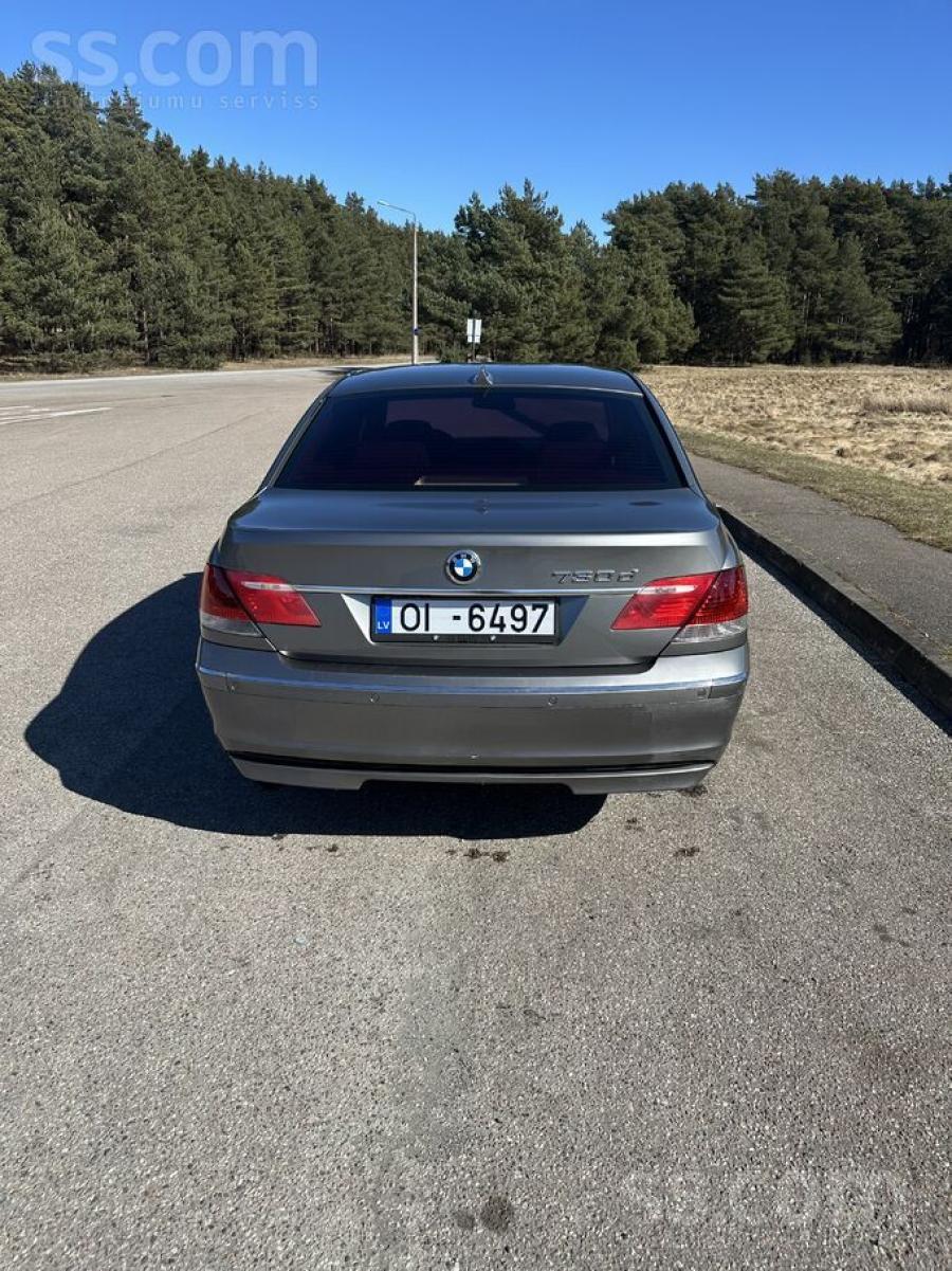 Pelēks BMW 730 2005 Ventspils, ar dzinēja tilpumu 3.00 L un nobraukumu 360 tūkst. km par 3999 €, foto 4 vietnē AUTOMOTO.COM.LV