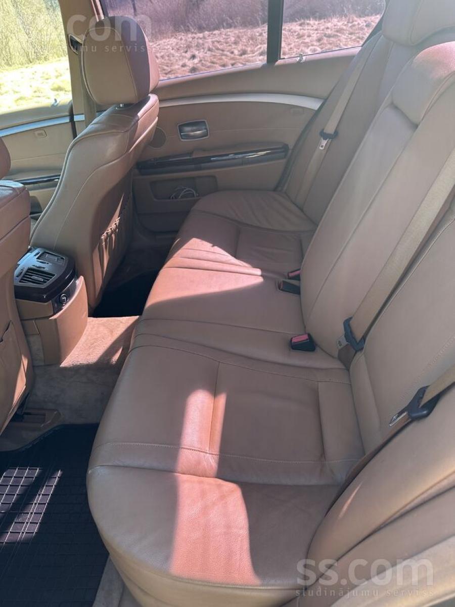 Pelēks BMW 730 2005 Ventspils, ar dzinēja tilpumu 3.00 L un nobraukumu 360 tūkst. km par 3999 €, foto 11 vietnē AUTOMOTO.COM.LV