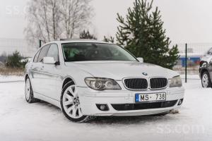 Grey BMW 730 2006 in Riga, with an engine capacity of 3.00 L and mileage of 318 thousand km for 5590 €, photo 3 on AUTOMOTO.COM.LV