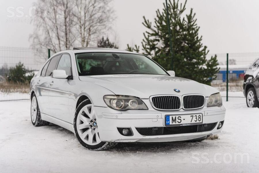 Grey BMW 730 2006 in Riga, with an engine capacity of 3.00 L and mileage of 318 thousand km for 5590 €, photo 3 on AUTOMOTO.COM.LV