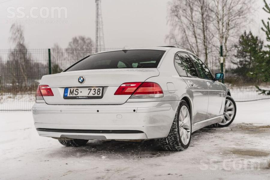 Grey BMW 730 2006 in Riga, with an engine capacity of 3.00 L and mileage of 318 thousand km for 5590 €, photo 6 on AUTOMOTO.COM.LV