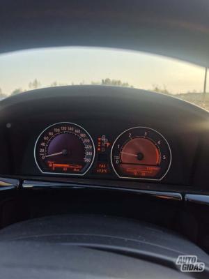 Grey BMW 730 2006 in Klaipeda, with an engine capacity of 3.00 L and mileage of 440 thousand km for 3500 €, photo 10 on AUTOMOTO.COM.LV