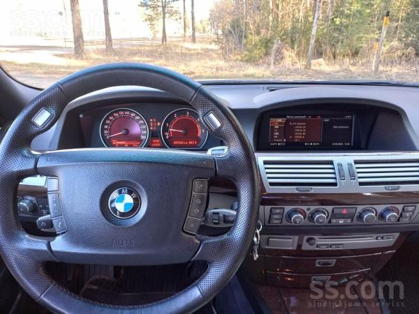 Pelēks BMW 730 2006 Rīga, ar dzinēja tilpumu 3.00 L un nobraukumu 391 tūkst. km par 4500 €, foto 6 vietnē AUTOMOTO.COM.LV