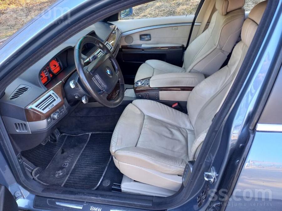 Grey BMW 730 2006 in Riga, with an engine capacity of 3.00 L and mileage of 391 thousand km for 4500 €, photo 8 on AUTOMOTO.COM.LV