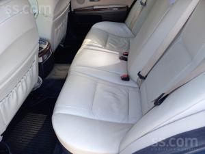 Grey BMW 730 2006 in Riga, with an engine capacity of 3.00 L and mileage of 391 thousand km for 4500 €, photo 12 on AUTOMOTO.COM.LV