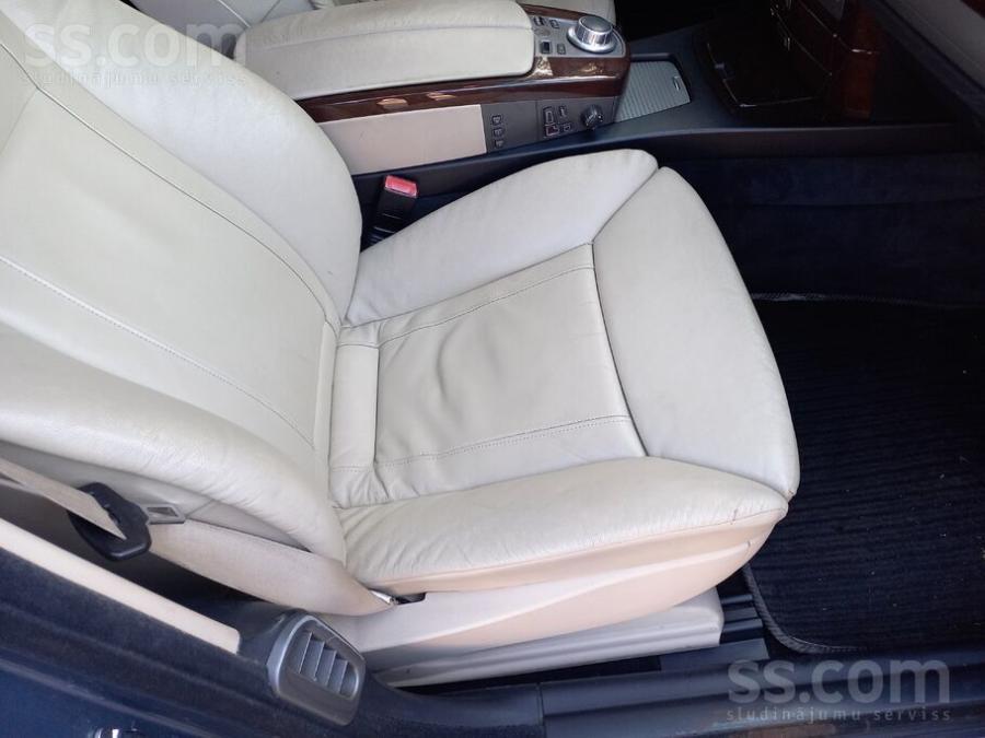 Grey BMW 730 2006 in Riga, with an engine capacity of 3.00 L and mileage of 391 thousand km for 4500 €, photo 15 on AUTOMOTO.COM.LV
