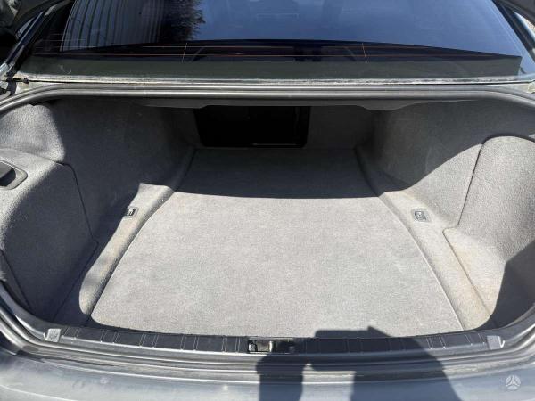 Grey BMW 730 2006 in Vilnius, with an engine capacity of 2.99 L and mileage of 350 thousand km for 2999 €, photo 8 on AUTOMOTO.COM.LV