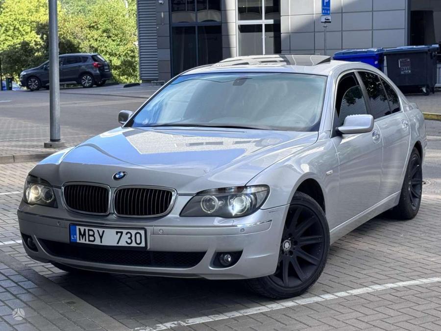 Grey BMW 730 2006 in Vilnius, with an engine capacity of 2.99 L and mileage of 336 thousand km for 3250 €, photo 1 on AUTOMOTO.COM.LV