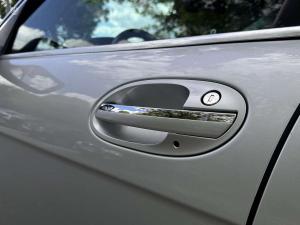 Grey BMW 730 2006 in Vilnius, with an engine capacity of 2.99 L and mileage of 336 thousand km for 2999 €, photo 16 on AUTOMOTO.COM.LV