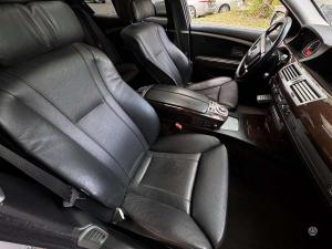 Grey BMW 730 2006 in Vilnius, with an engine capacity of 2.99 L and mileage of 336 thousand km for 2999 €, photo 21 on AUTOMOTO.COM.LV