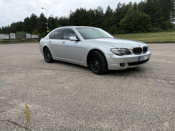 Grey BMW 730 2006 in Vilnius, with an engine capacity of 2.99 L and mileage of 330 thousand km for 3600 €, photo 10 on AUTOMOTO.COM.LV