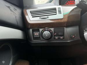 Grey BMW 730 2006 in Vilnius, with an engine capacity of 2.99 L and mileage of 330 thousand km for 3600 €, photo 24 on AUTOMOTO.COM.LV