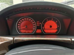 Grey BMW 730 2006 in Vilnius, with an engine capacity of 2.99 L and mileage of 330 thousand km for 3600 €, photo 25 on AUTOMOTO.COM.LV
